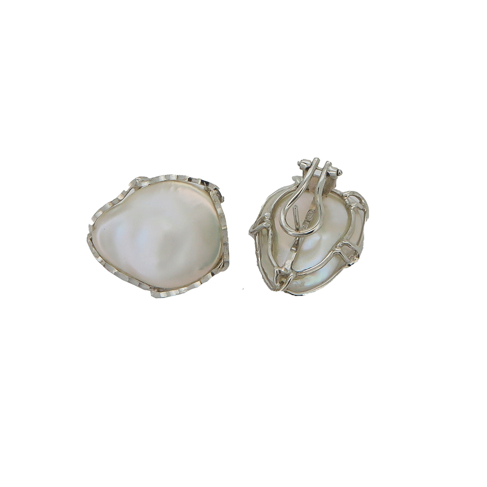 Baroque pearl clip-on earrings | Viganò Milano 1919